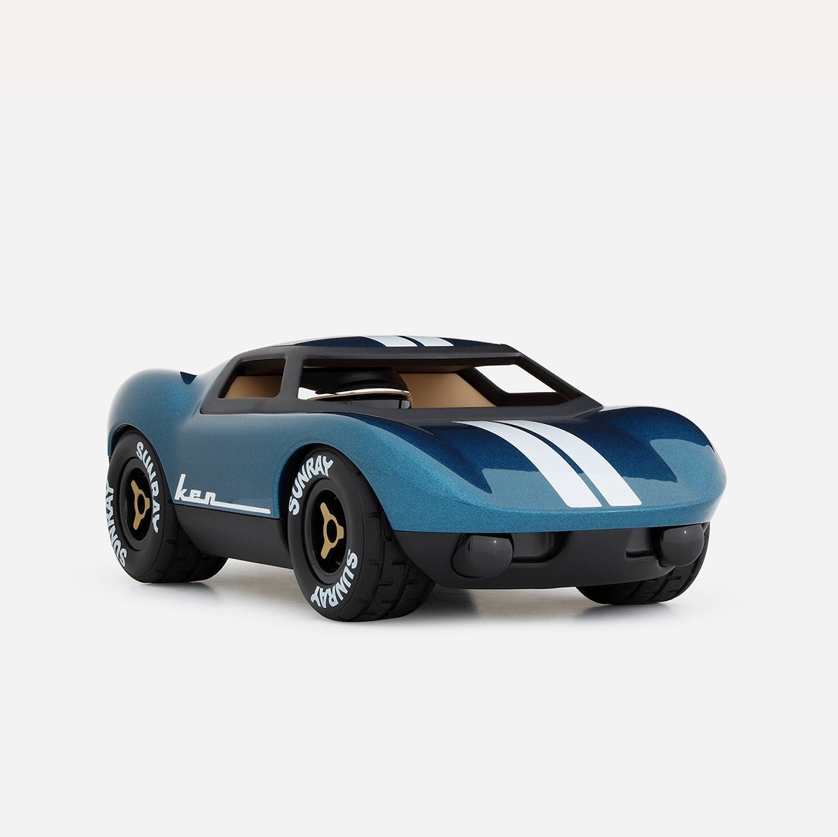 Playforever Mini Ken Cash – Lucas loves cars