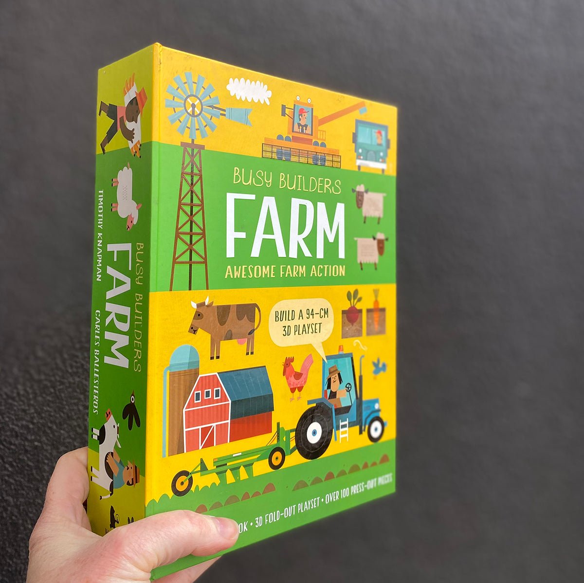 Busy Builders Farm – Lucas loves cars