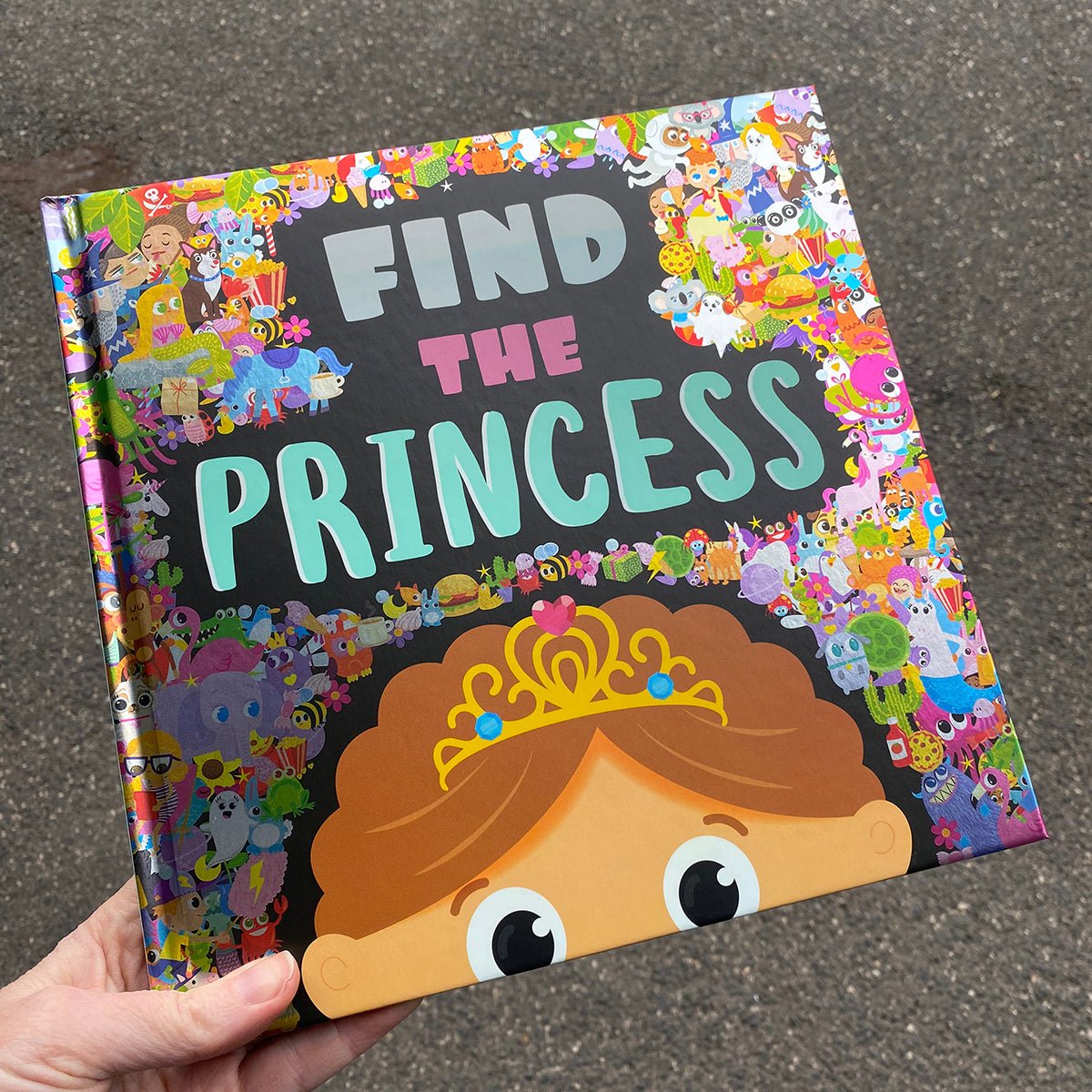 Find the Princess book – Lucas loves cars