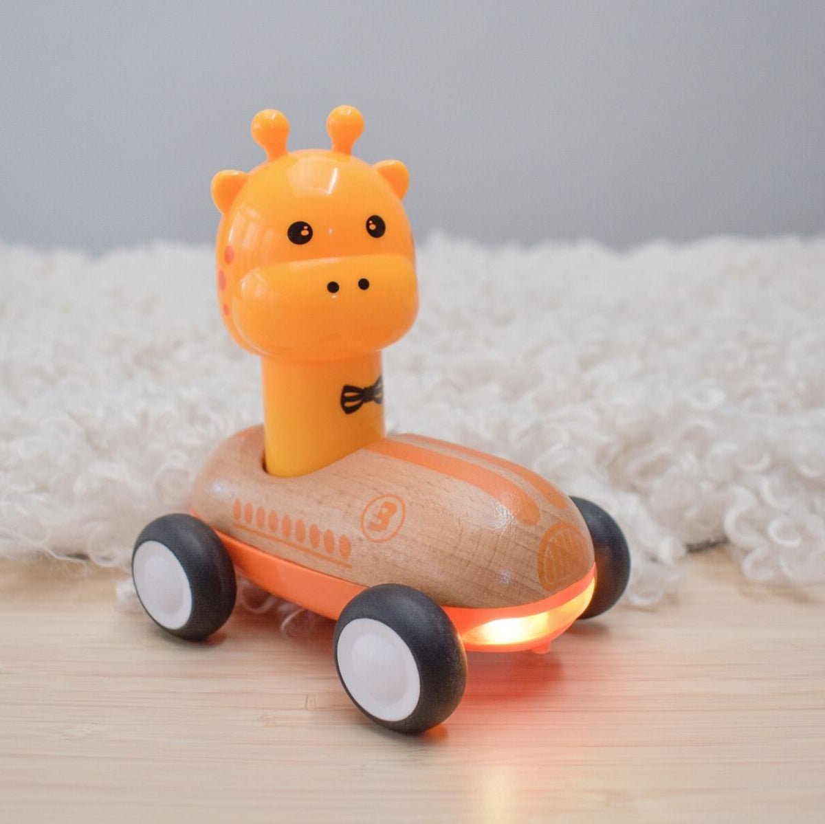 Press and Go Giraffe Racer – Lucas loves cars
