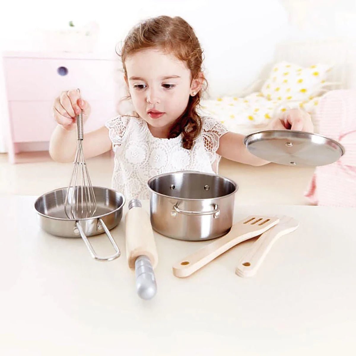 Hape Chef Cooking Set toy pots – Lucas loves cars
