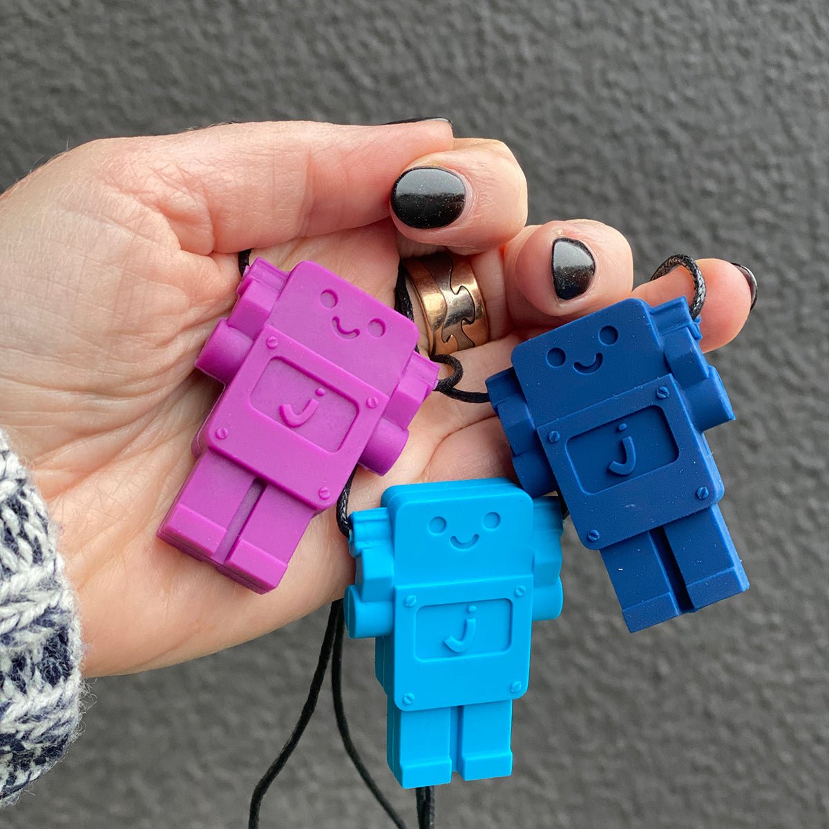 Jellystone Pendant Robot | Sensory toy | chew necklace | Lucas loves cars