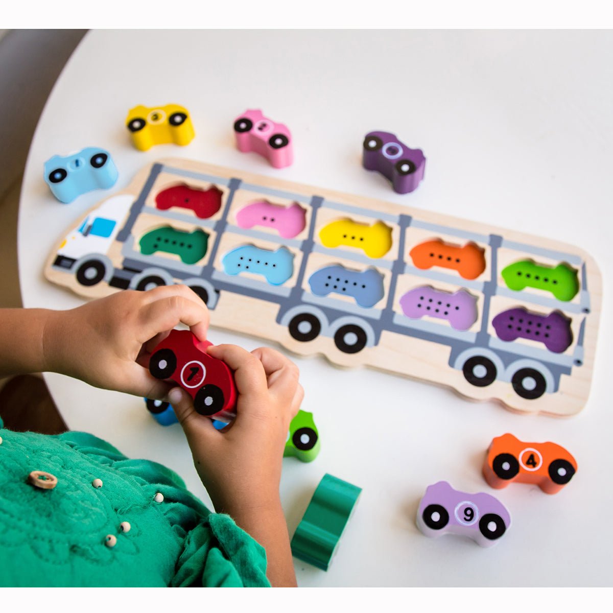 Car wooden number puzzle | Counting wooden car puzzle – Lucas loves cars